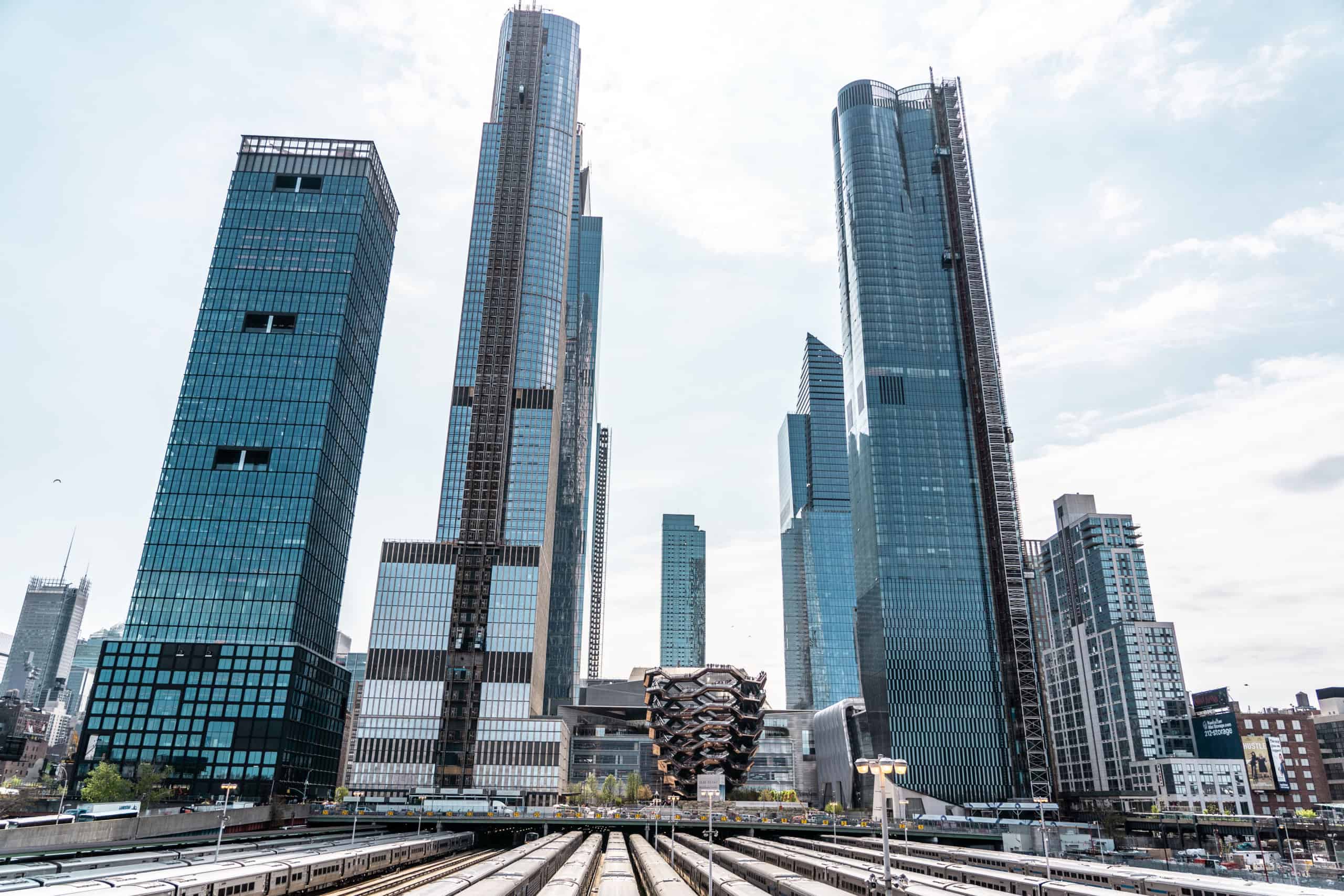 Skyscrapers - From the Bottom to the Top - McLaren Engineering Group